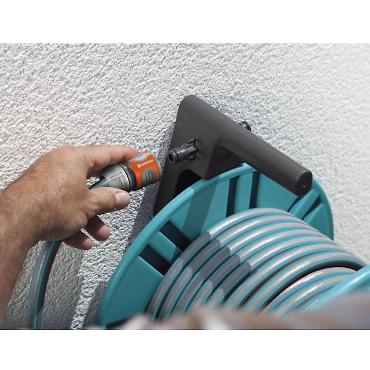 Gardena 2650 164-Foot Wall Mount Removable Garden Hose Reel With Hose Guide