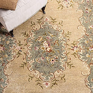 SAFAVIEH Bergama Collection Area Rug - 8' x 10', Ivory & Light Blue, Handmade French Country Wool, Ideal for High Traffic Areas in Living Room, Bedroom (BRG166A)