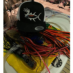 NICERIDE Buckeye Classic Snapback Mesh Back Trucker Baseball Hat (Black/White)