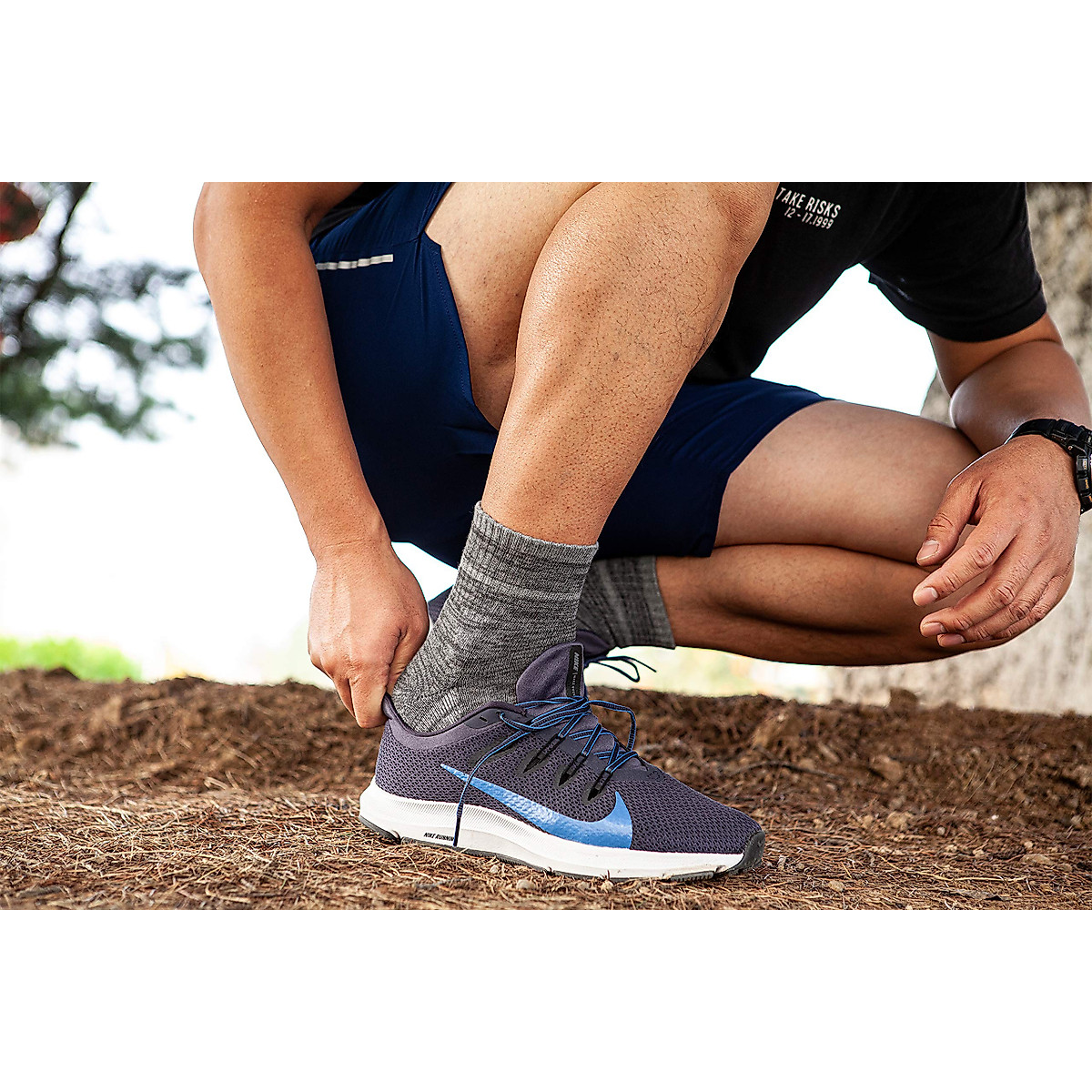 u&i Men's Performance Cushion Cotton Athletic Quarter Crew Socks