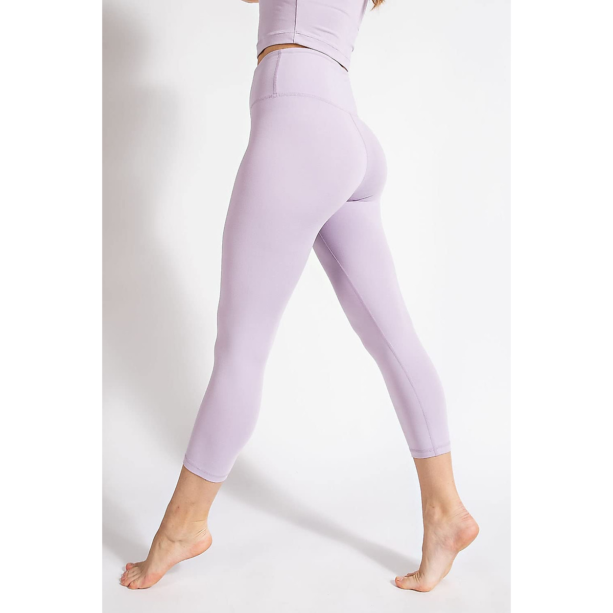 Hype Up Women's High Waisted Buttery Super Soft Capri Length Activewear Legging (S-3X) Lavender