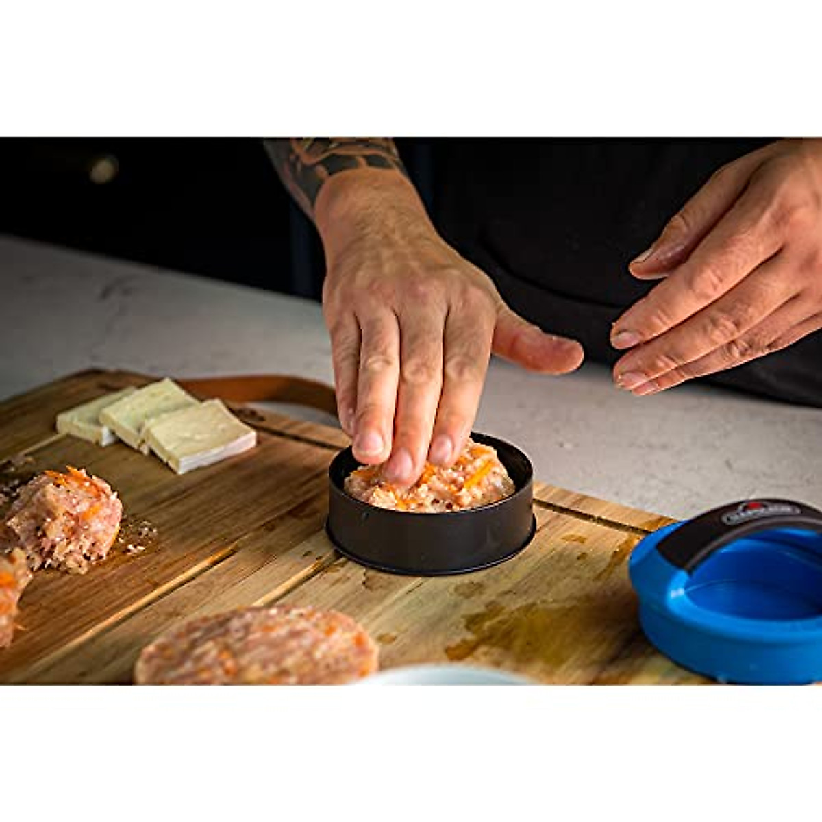 Napoleon Barbecue Grill Accessory 70060 - Gourmet Burger Press Kit - Hamburger Press, Slider Press, Make Homemade Hamburgers and Sliders, Easily Make Stuffed Burgers on BBQ, Dishwasher Safe