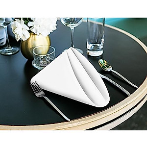 Utopia Home [24 Pack, White] Cloth Napkins 17x17 Inches, 100% Polyester Dinner Napkins with Hemmed Edges, Washable Napkins Ideal for Parties, Weddings and Dinners
