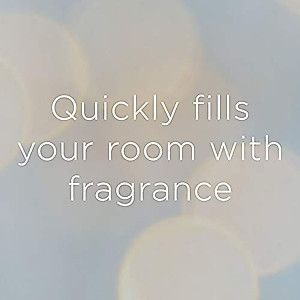 Glade Candle Elegant Amber & Oud, Fragrance Candle Infused With Essential Oils, Air Freshener Candle, 3-Wick Candle, 6.8 Oz