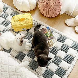 JIALOE Pet Couch Cover Coloured Large Plaid Square Pet Mat Bed Funny Fuzzy Couch Cover Dog Sofa Bed Pet Products Furniture (17.7x17.7inch, Gray)