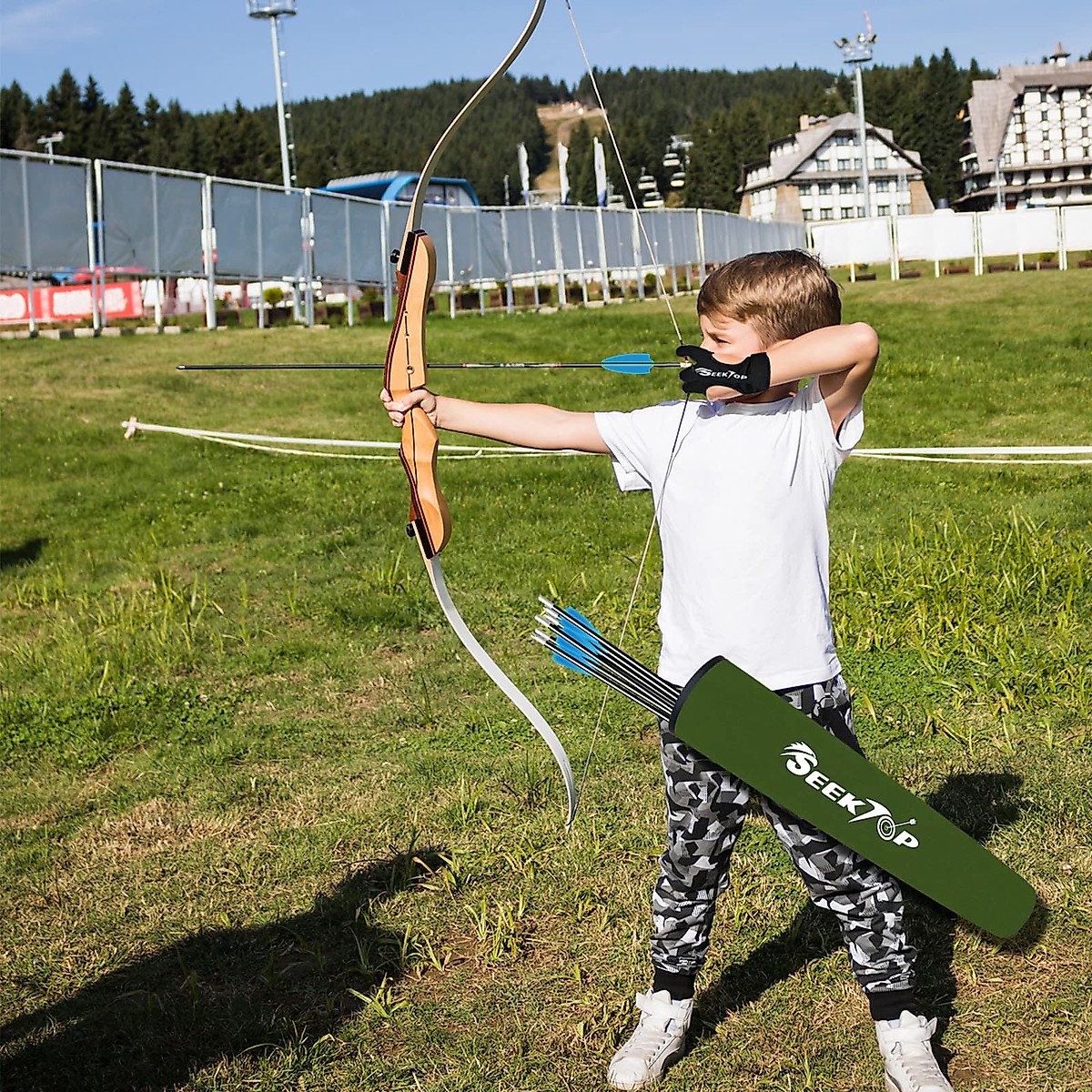 Seektop Archery Back Arrow Quiver Holder, Adjustable Foldable Archery Quivers for Arrows Bow Hunting and Target Practicing for Youth Adults (New-Green)