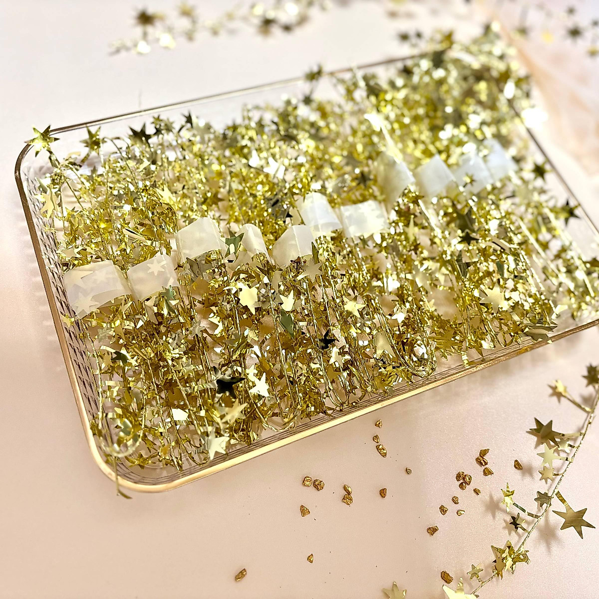 TeaSu Star Strings for Gold Floating Candle Centerpieces for Table Wedding Christmas, 12 Pcs 38 Inch Submersible Vase Filler for Water Centerpiece - Gold