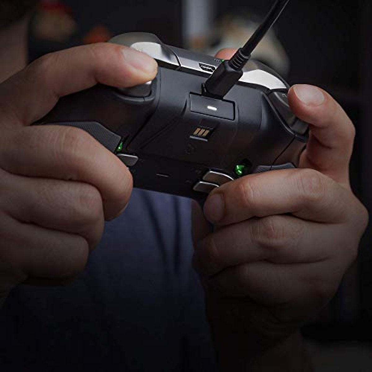 PDP Gaming METAVOLT Rechargeable Battery Pack for Xbox Controllers - Microsoft Licensed Cross-Compatible Xbox Series X|S, Xbox One Accessory, Secure Magnetic Port, LED, 20 Hours of Play Per Charge