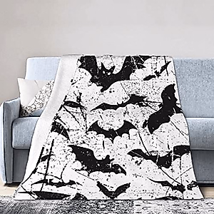 Halloween Bat Throw Blanket Super Soft Warm Bed Blankets for Couch Bedroom Sofa Office Car, All Season Cozy Flannel Plush Blanket for Girls Boys Adults, 60"X50"