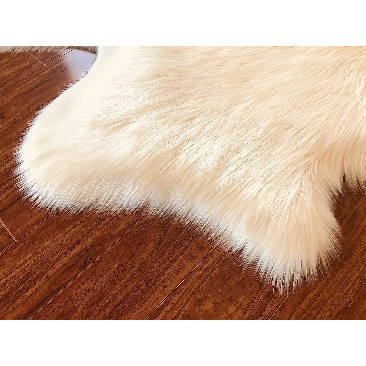 LAMBZY Faux Sheepskin Hypoallergenic Free Shape Silky Shag Rug, Luxury Shaggy Silky Plush Carpet for Bedrooms Rugs Living Rooms Sofa Floor Rugs (Octo 8 Pelts 6'x8', 180x240cm, Cream)