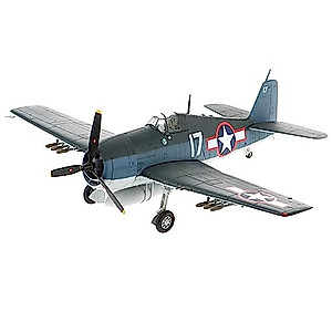 FMOCHANGMDP Fighter 3D Puzzles Plastic Model Kits, 1/48 Scale US F4U-5N Corsair Fighter Model, Adult Toys and Gift, 8.5 x 10.3Inchs