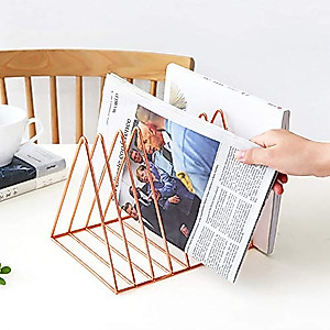 Magazine Rack Book Record Holder, Desktop Iron Storage Rack Bookshelf Multifunction Triangle File Organizer Decor Home Office (Rose gold)