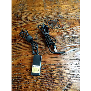 Toshiba CB35-B3340 13.3 Inch Chromebook (Intel Celeron, 4GB, 16GB SSD, Silver) Full HD-Screen