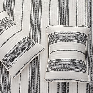 Great Bay Home King Reversible Quilt Bedding Set - All Season, Modern, Lightweight Bedspreads - White and Grey Striped Coverlets (Includes 1 Quilt, 2 Pillow Shams)