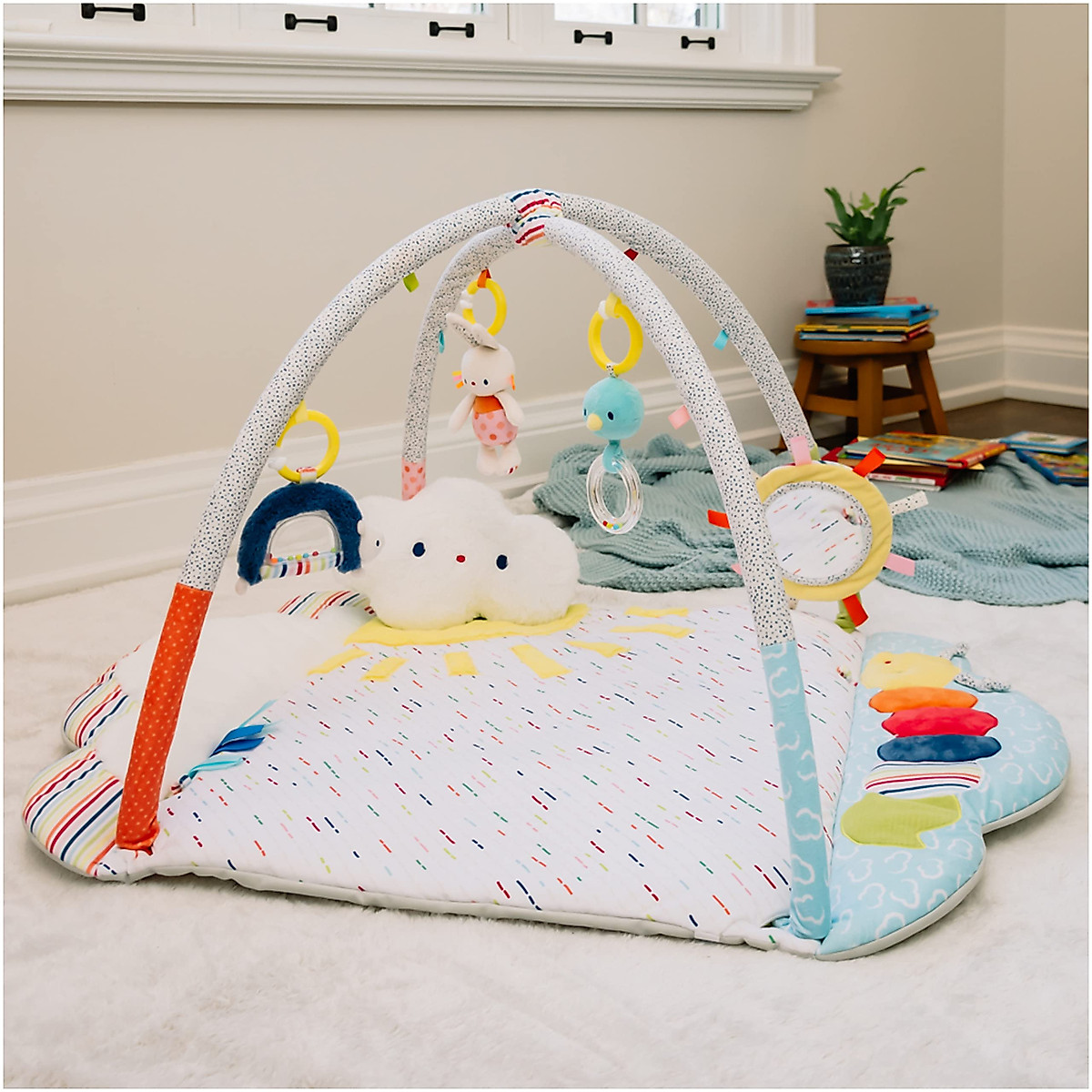 GUND Baby GUND Tinkle Crinkle & Friends Arch Activity Gym Playmat Sensory Stimulating Plush 8-Piece Set, White