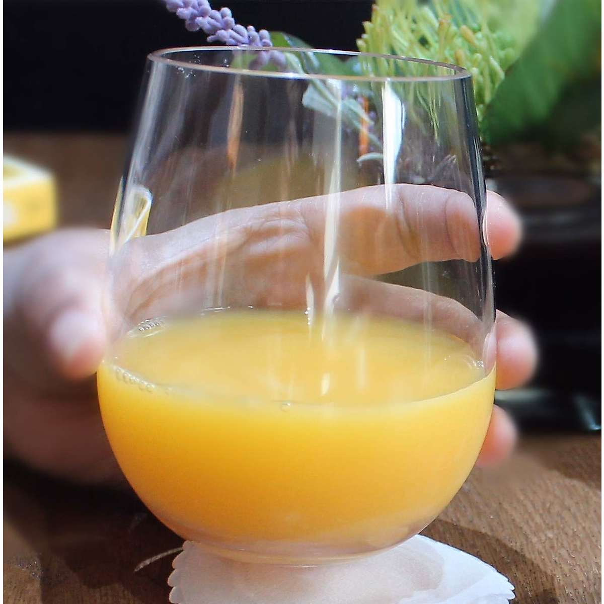 XINGUO PLASTIC 17-ounce Acrylic Glassses Stemless Wine Glasses, set of 8 Clear - Unbreakable, Dishwasher Safe, BPA Free…