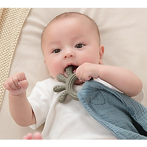 Baby Muslin Security Blanket with Food Grade Silionce Teether,Soothe Teething Toy for Boys and Girls,100% Polyester (Pink)