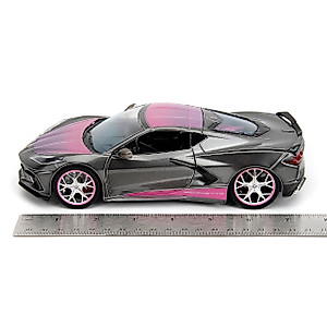 Pink Slips 1:24 2020 Chevy Corvette Stingray Die-Cast Car, Toys for Kids and Adults(Metallic Grey/Pink)