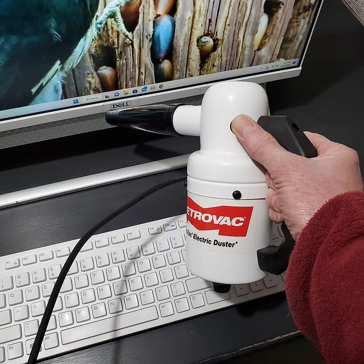 Bonus - Includes 3 Extra Filters - Metro DataVac Electric Duster - 500-Watt Motor - Model ED500P Computer - Electronics Duster- Made In The USA