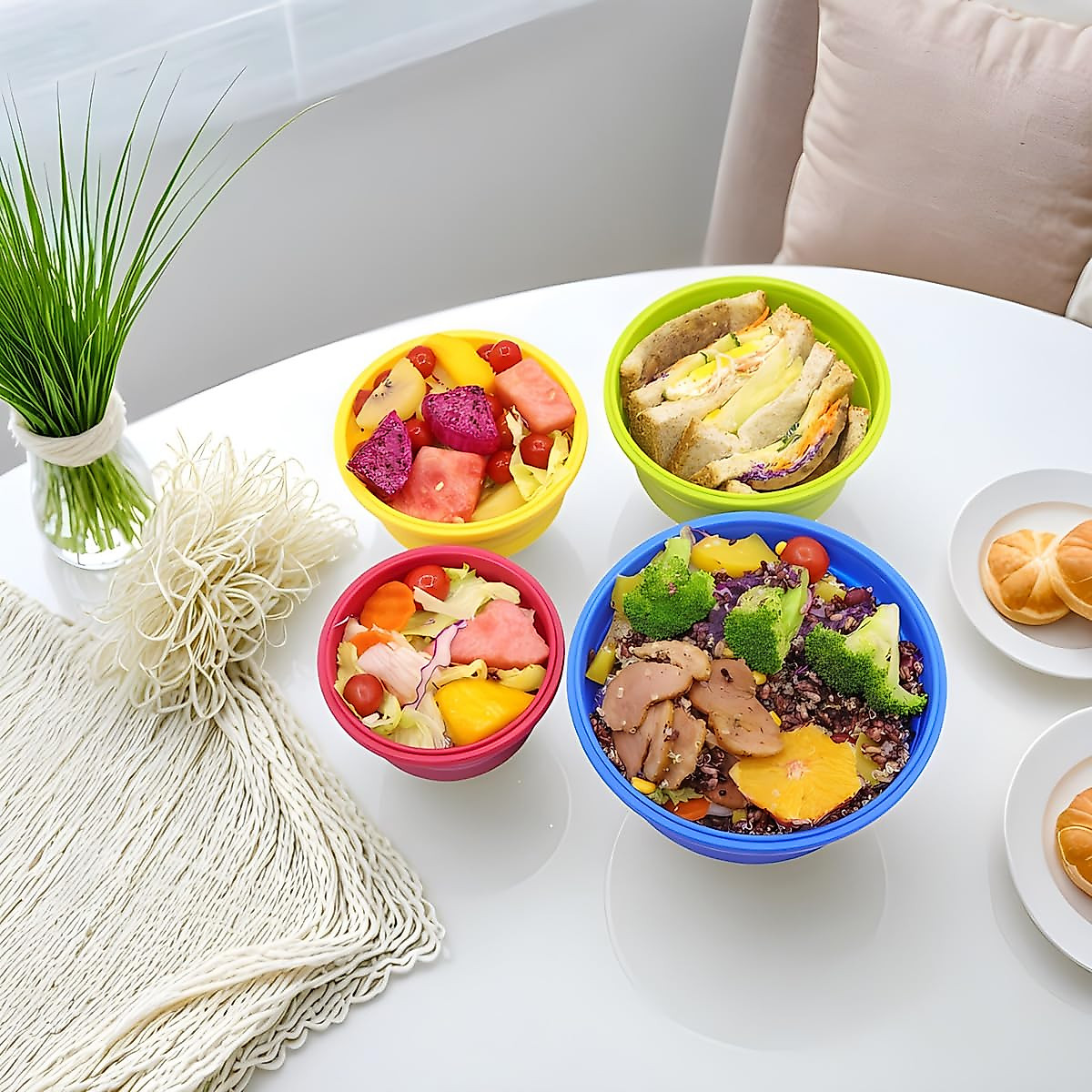FUSMYE Set of 4 Collapsible Silicone Food Storage Containers With Lids,Round Bowls For Kitchen, Microwave,Dishwasher and Freezer Safe For Camping,Foldable Meal Box, BPA Free