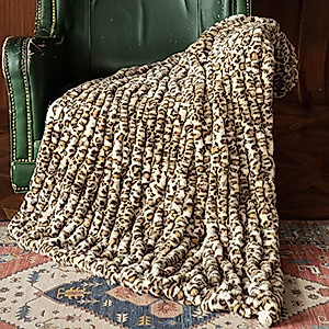 Faux Fur Throw Blanket Beige 50'' x 65'' - Soft Ruched Fuzzy Blankets for Couch, Luxurious Cozy Warm Plush Throws Thick Fluffy Blanket for Bed Sofa Home Decor Winter