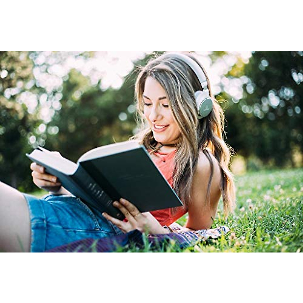 Audio-Technica ATH-SR5BTWH Bluetooth Wireless On-Ear High-Resolution Audio Headphones, White (Renewed)