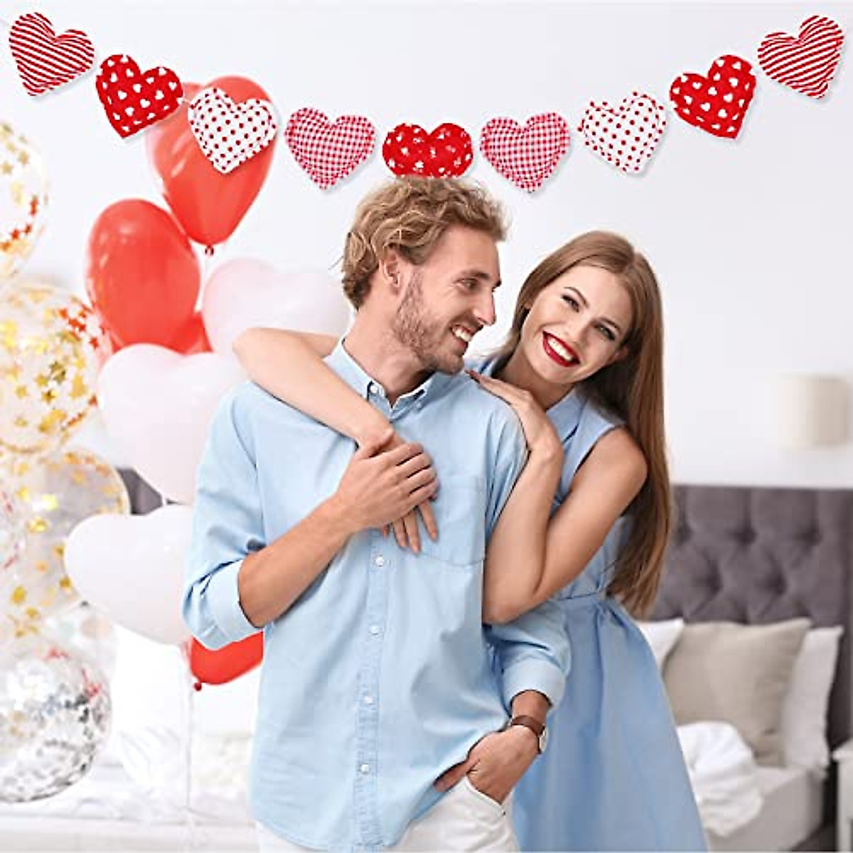 Whaline 3D Valentine's Day Heart Banner Soft Cute Heart Garland Pre-Assembled Red White Heart Fabric Banner Holiday Hanging Decoration for Valentine's Day Wedding Anniversary Party Supplies Home Decor