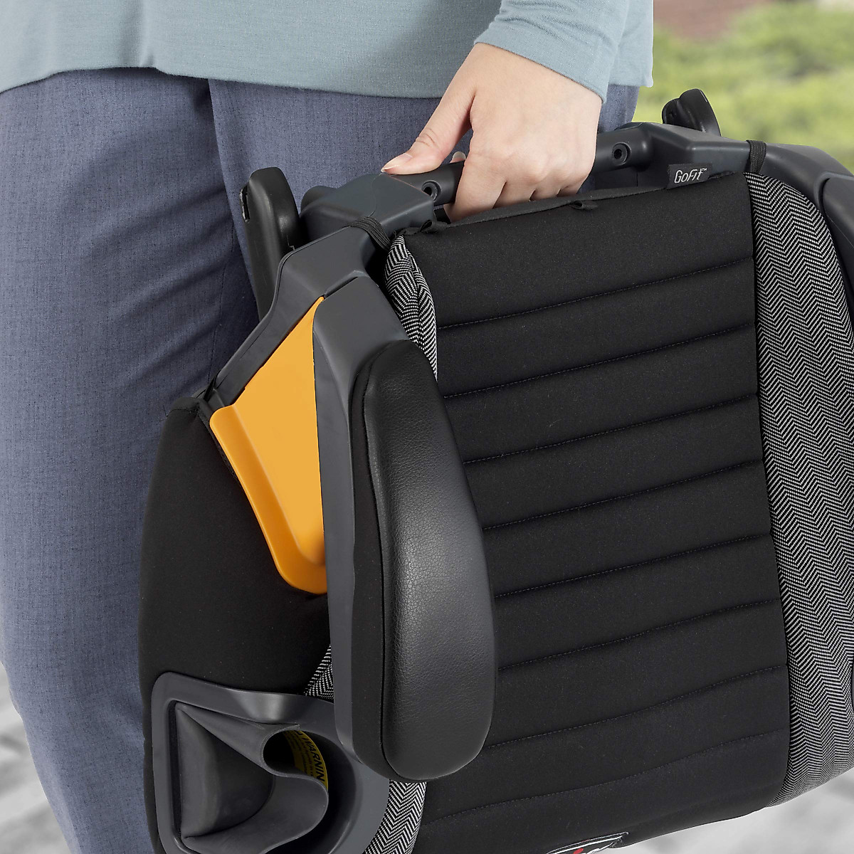 Chicco GoFit® Plus Backless Booster Car Seat with Latch Attachment and Quick-Release Latch Removal for Travel, Portable Car Booster Seat for Children 40-110 lbs. | Stream/Blue