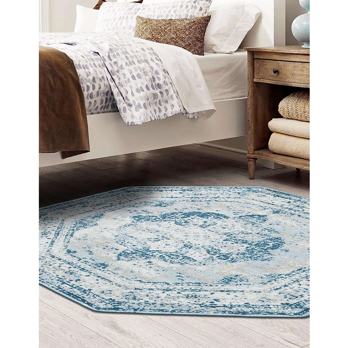 Rugs.com Monte Carlo Collection Rug – 4' Octagon Blue Medium Rug Perfect for Living Rooms, Kitchens, Entryways