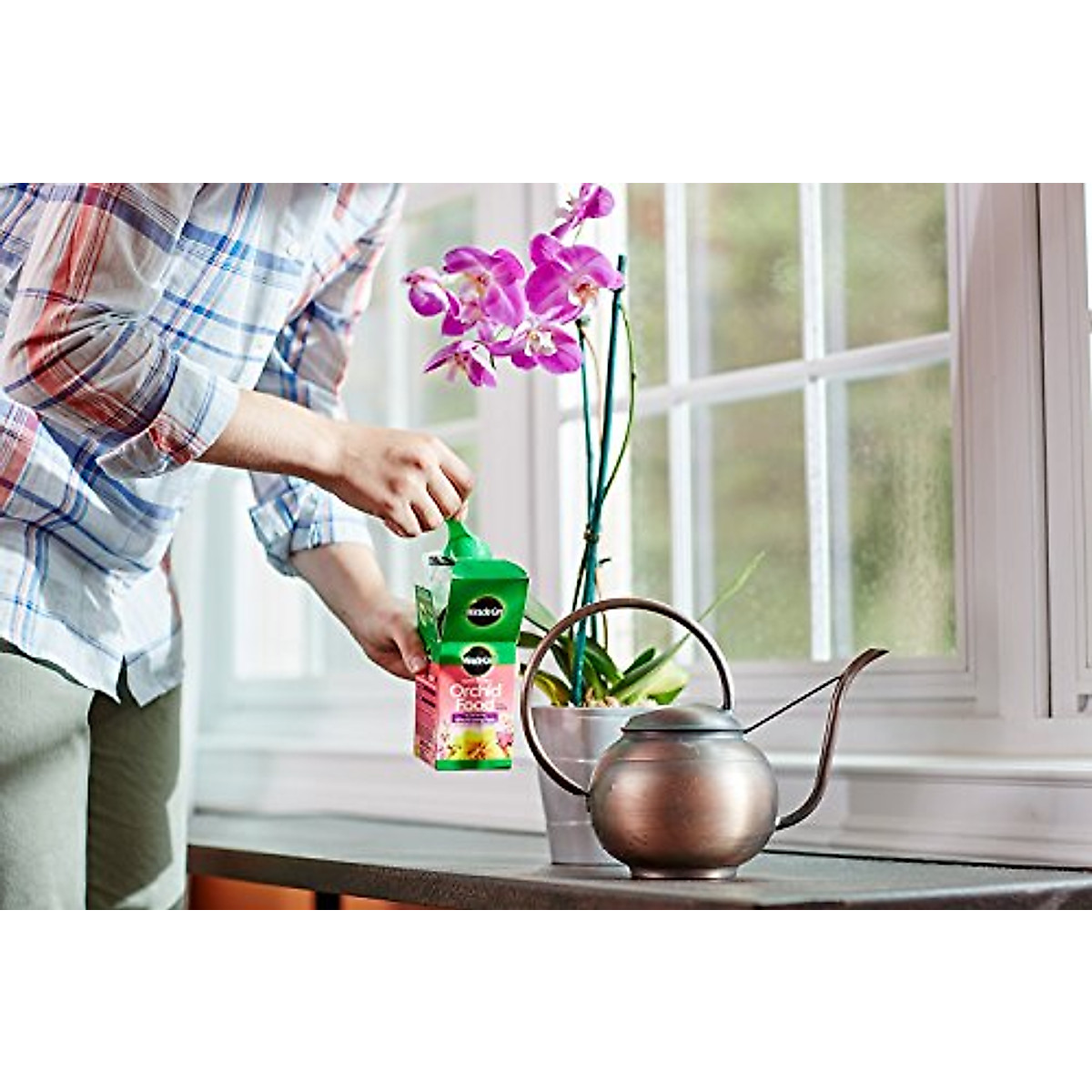 Miracle-Gro Water Soluble Orchid Food, Plant Fertilizer, 8 oz.