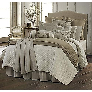 HiEnd Accents Fairfield (Taupe) Chevron Herringbone Throw Blanket