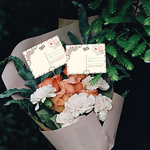 30 Pcs Floral Metal Place Card Holder Picks, Heart Loop Shape Flower Pick, Clips Picture Holders, Flower Gift Card Holder, Gold Heart Floral Picks Clip Floral Pick, for Photo Picture Memo Party