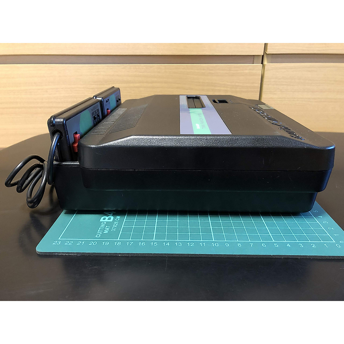 Sharp TWIN FAMICOM(You can play nes & disksystem)