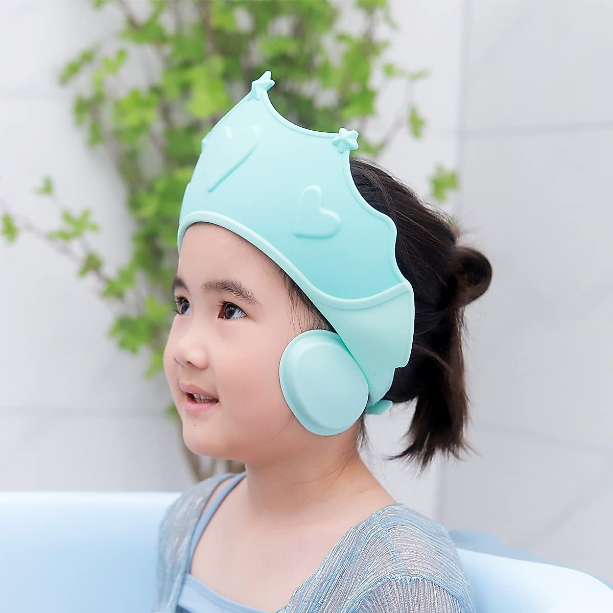 Baby Shower Cap Shampoo Visor Shield hat Kids Bath Washing Hair Rinser Prevents Water from Pooling in Face for Protector Toddler Children Eyes and Ears (Blue)
