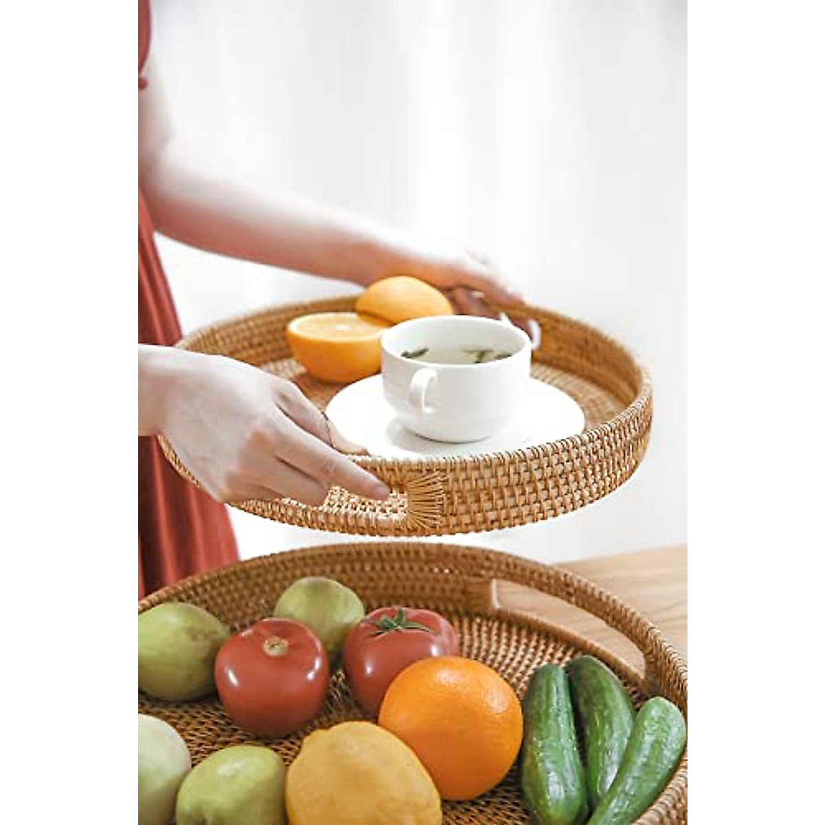 HITOMEN Hand-Woven Round Rattan Serving Tray Decorative Wicker Trays with Handles for Coffee Table