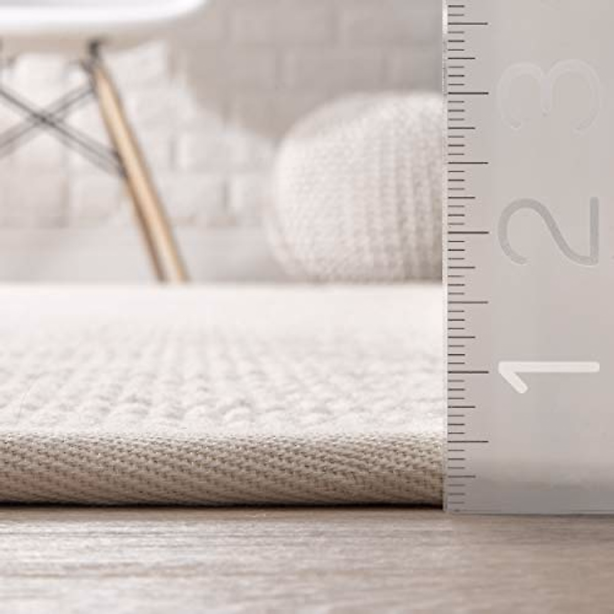 nuLOOM Suzanne Natural Textured Wool Area Rug, 4' x 6', Cream