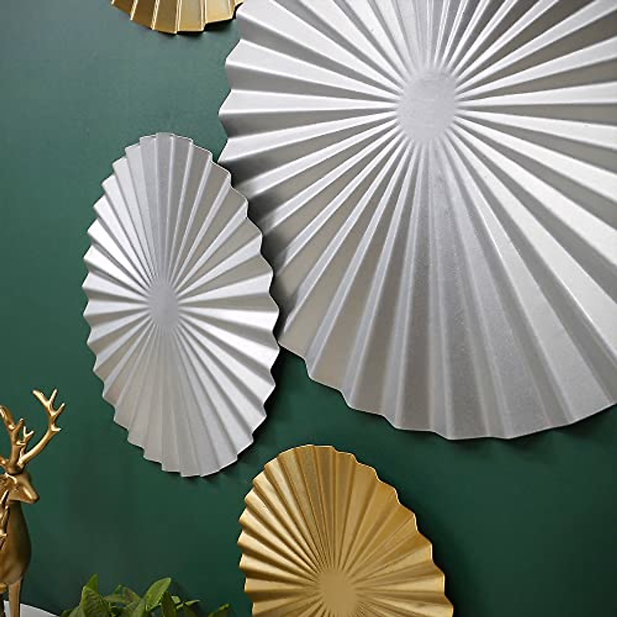 BOTAOYIYI Silver Wall Art Set Of 6, Silver Wall Decor, Metal Modern Accent Large Sunburst Hanging Decorations Above Bed For Home Office Bedroom Bathroom Or Living Room(L-15.7, M-11.8, S-7.9)