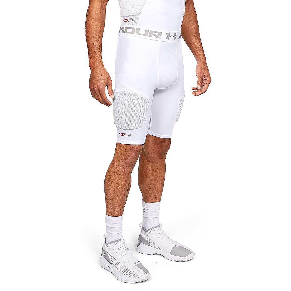 Under Armour Gameday Armour 3-Pad Short Bball-WHT,LG