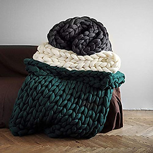 BGHN Chunky Knit Blanket Large, Cozy Handmade Throw Blanket, Bedroom Home Decor for Bed/Sofa/Couch, Hot Pink, 24''x24'', ZTT83-Hot Pink-60x60