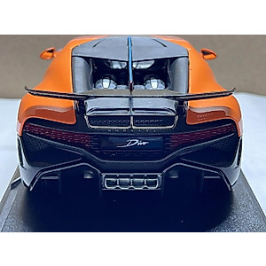 Bugatti Divo Orange 1:18 Special Edition diecast Collection car