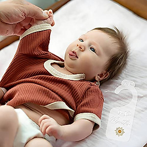 AYFFDIYI Baby Clothes Dividers,7PCS Acrylic Closet dividers Hanger separators,Baby Clothes dividers for Closet from Newborn to 24 Months,Clothes Hanging Organizers