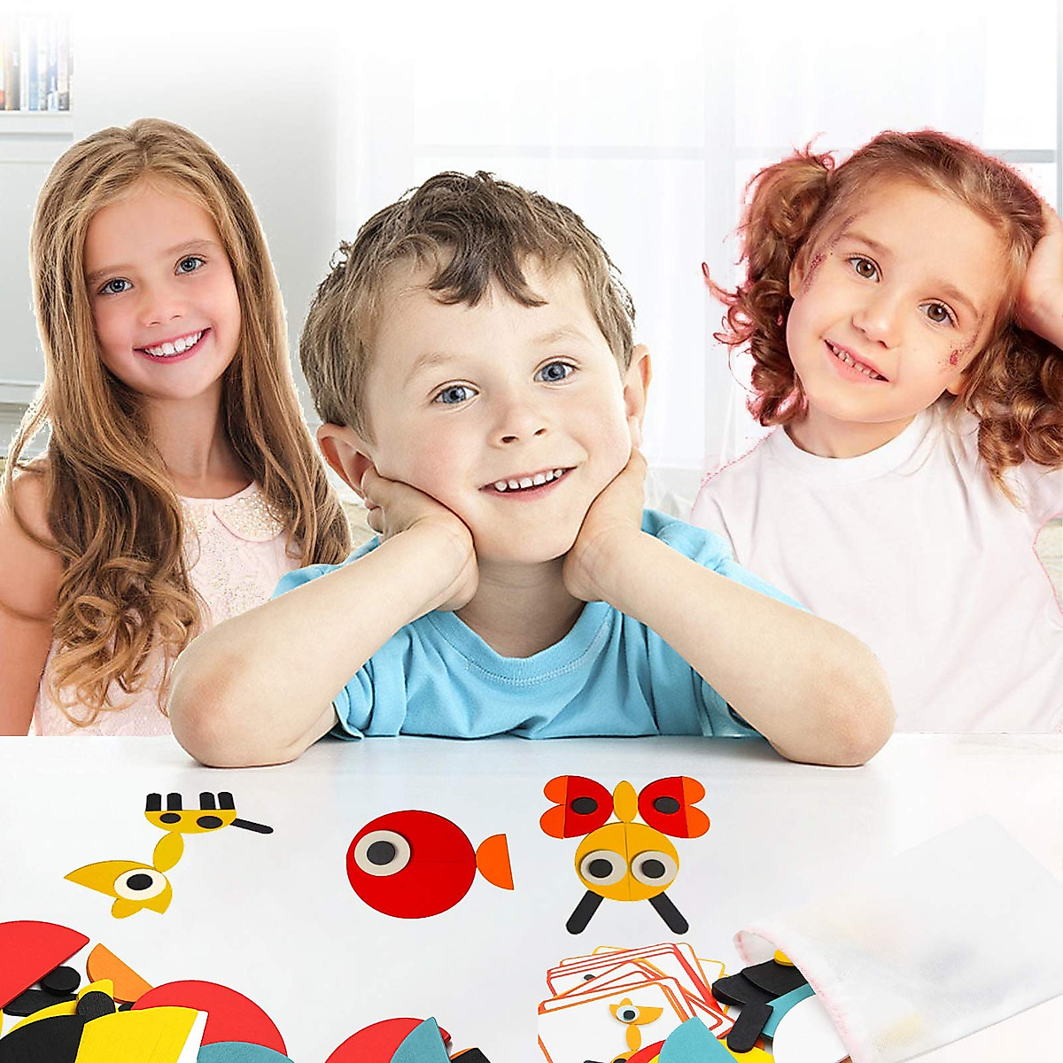 BLATOMY Wooden Pattern Blocks, Jigsaw Puzzle Montessori Toys Geometric Shapes Blocks, Tangram Montessori Toys for Kids, 29 Shape Puzzles and 20 Pattern, Early Learning Toys for 3+ Years Old