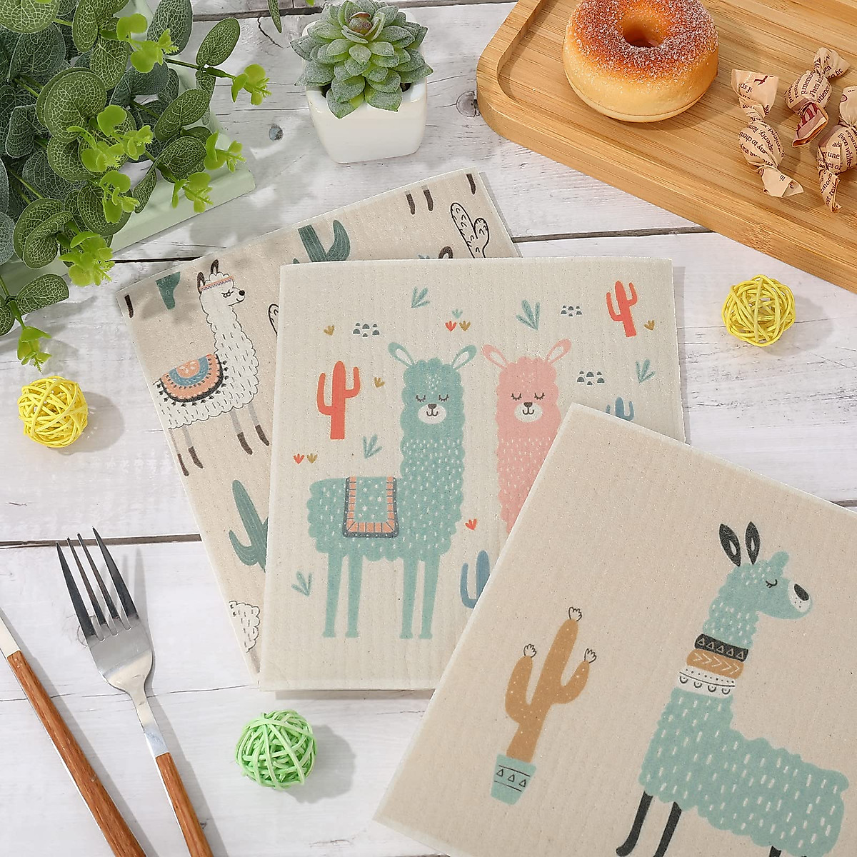 AnyDesign Alpaca Swedish Kitchen Dishcloth Cute Animal Absorbent Cotton Kitchen Towel Cleaning Dishcloths for Party Home Housewarming Cleaning Counter Wipes, 7 x 8 Inch, 6Pcs