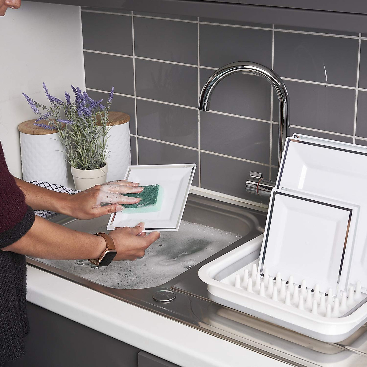 MATANA 40 Fancy White Plastic Plates for Party with Silver Rim - Heavy Duty Square Dinner Plates 9.5" Inch x 20, Salad & Dessert Plates 6.5" Inch x 20 for Wedding Reception, Birthday Parties & Events