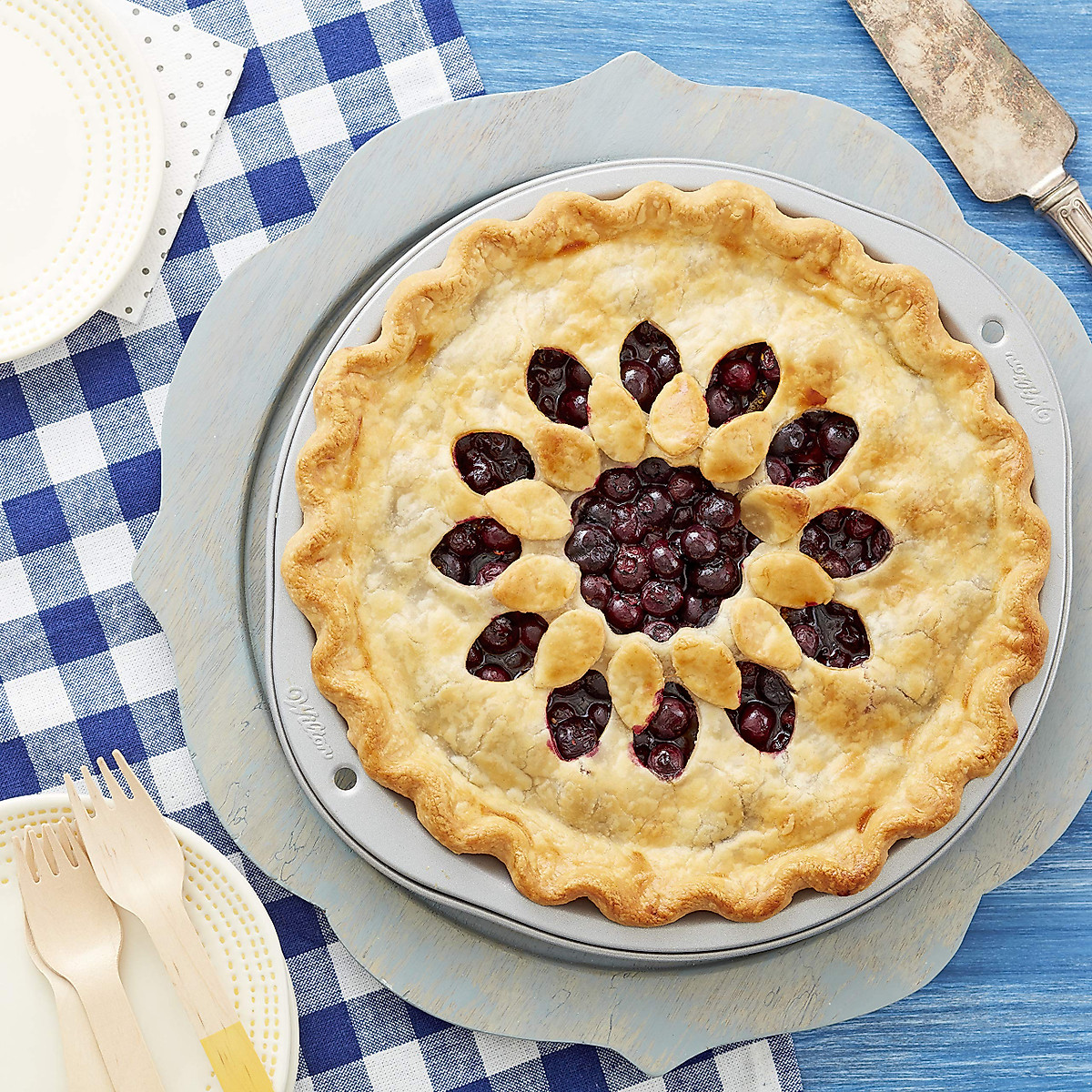 Wilton Sunflower Pie Crust Cutter