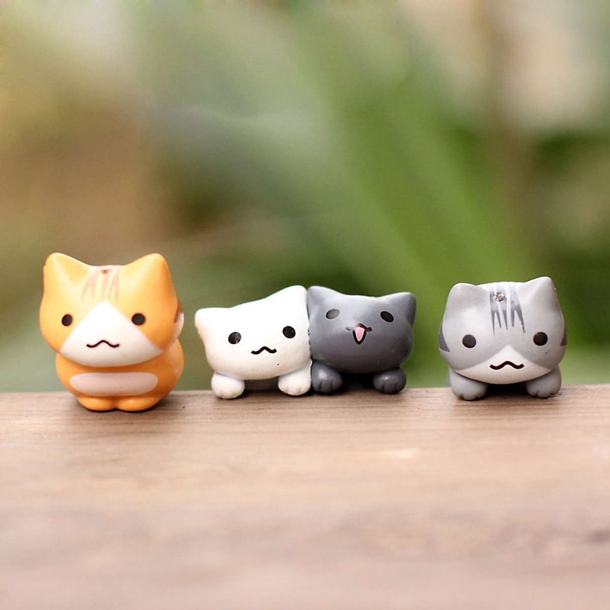 Mini Cute Cats Miniature Garden Micro Kitty Landscape Ornament Decorations Home Succulent Bonsai Plant Pots Craft Decor (Random Style)
