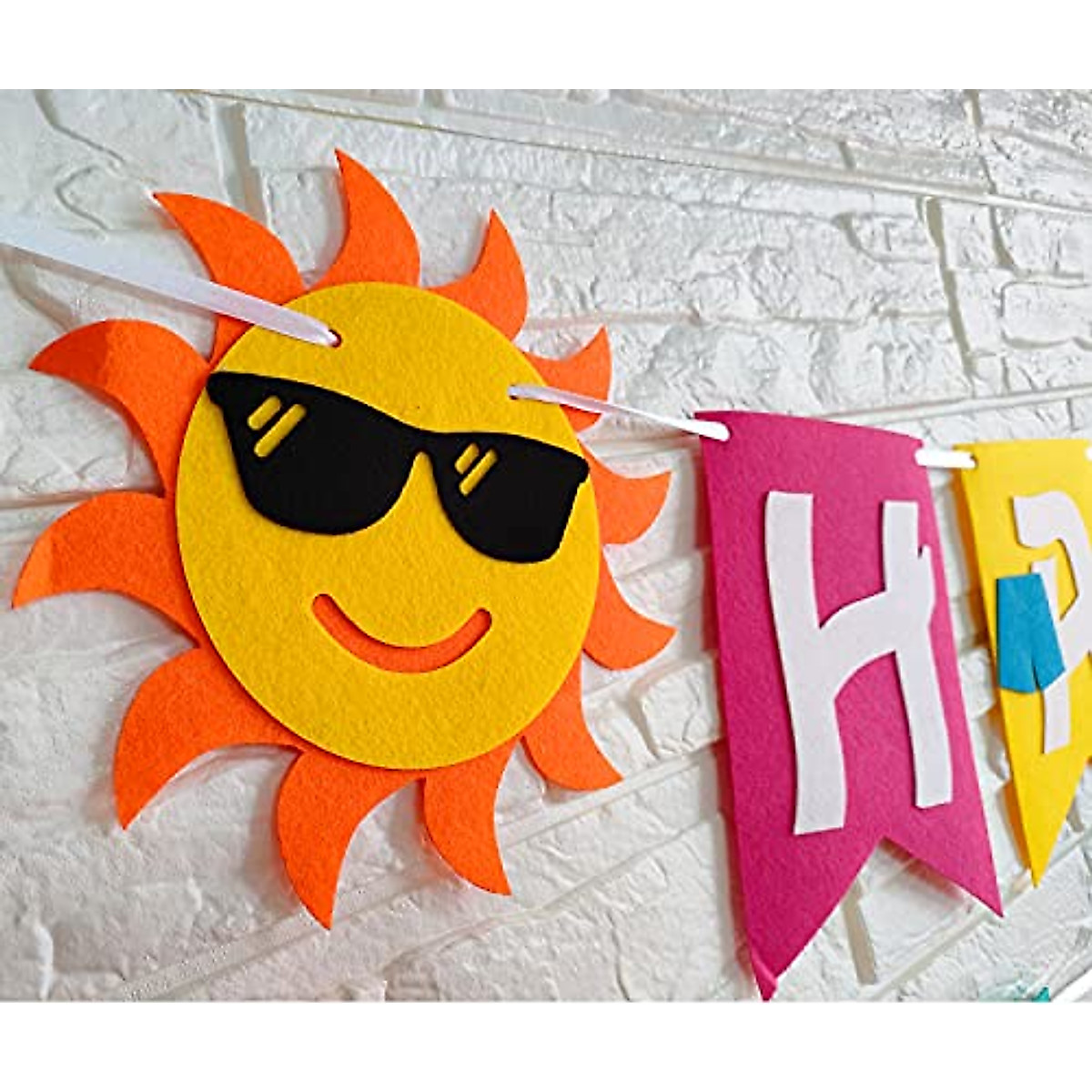 Beach Birthday Banner Garland Decorations for Hawaiian Aloha Luau Beach Pool Barbecue Party Beach Ball Happy Birthday Party Favor Supplies
