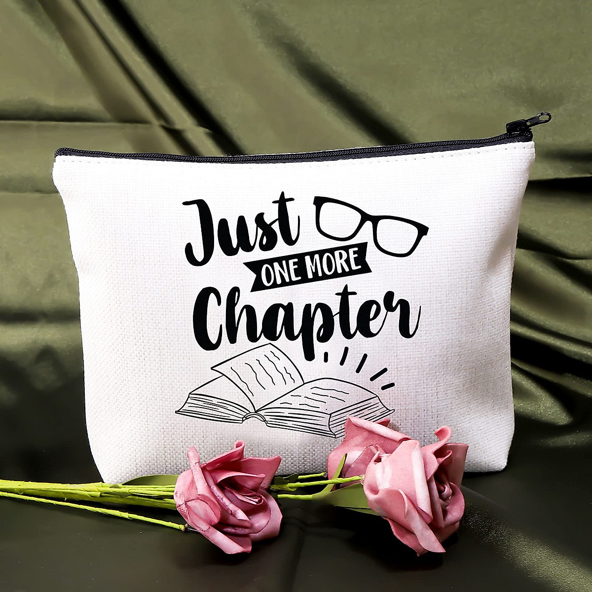 BDPWSS Just One More Chapter Book Lover Cosmetic Bag Literary Book Themed Zipper Pouch Pen Organizer Bag Gifts For Bookworm Readers Librarian Bibliophiles (just one more chapter)