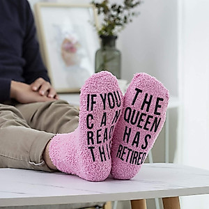 Retirement Gifts for Women 2022-include Wine Insulated Tumbler with Sayings, If You Can Read This Socks,Christmas Wine Gifts Basket for Retiring Friends,Coworkers,Teachers,Nurses,Mom,Grandma