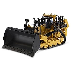 1:64 Scale Caterpillar D11 Dozer with 2 Blades and Rear Rippers - Construction Metal Series by Diecast Masters - Comes with JEL Blade Attachment - Made of Diecast Metal with Plastic Parts